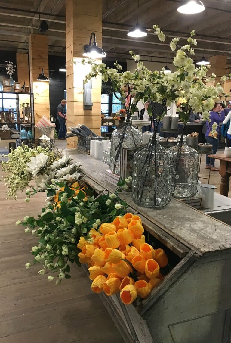 Plan The Best Trip To Magnolia Market At The Silos - Kim's Cravings