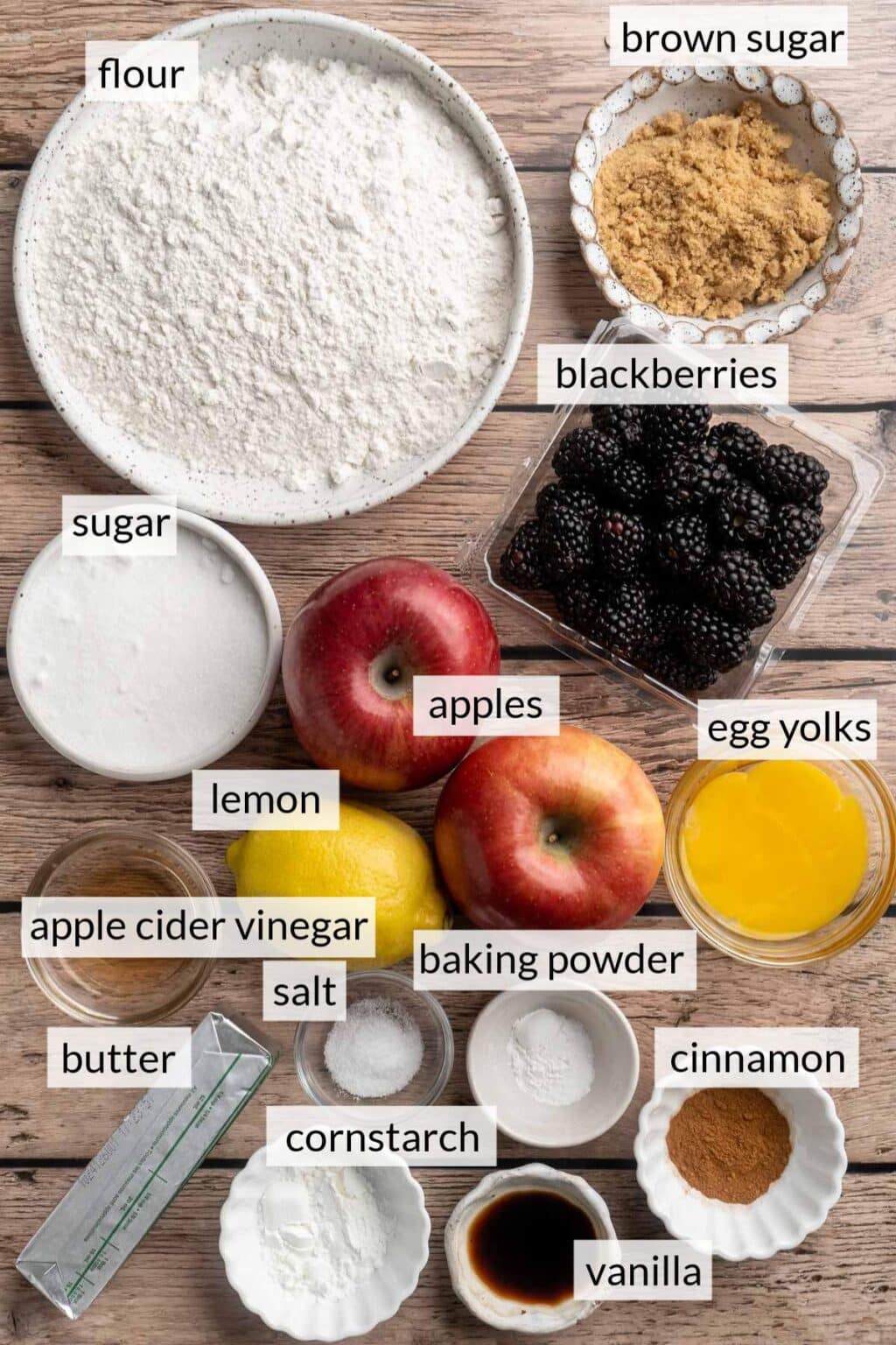 Apple Blackberry Crumble - Kim's Cravings