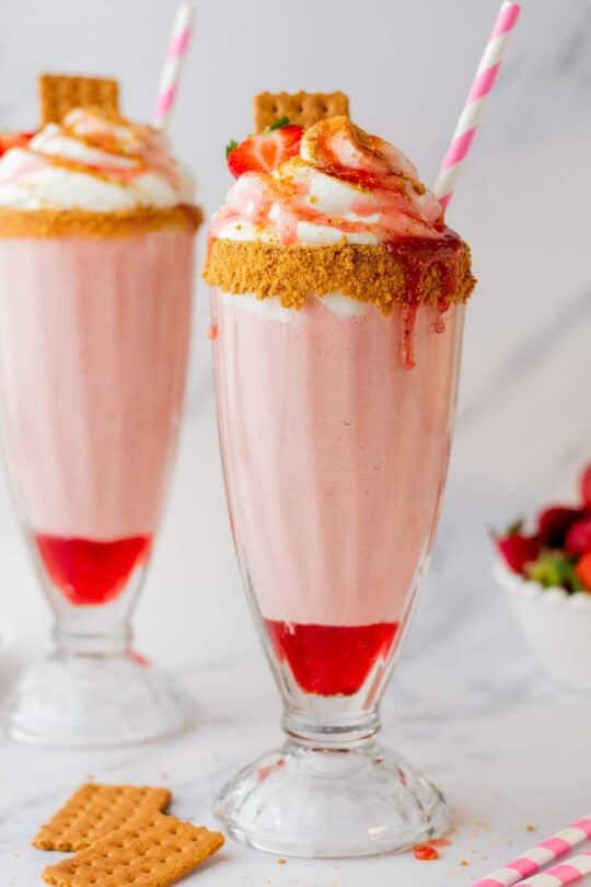 Strawberry Milkshake - Kim's Cravings
