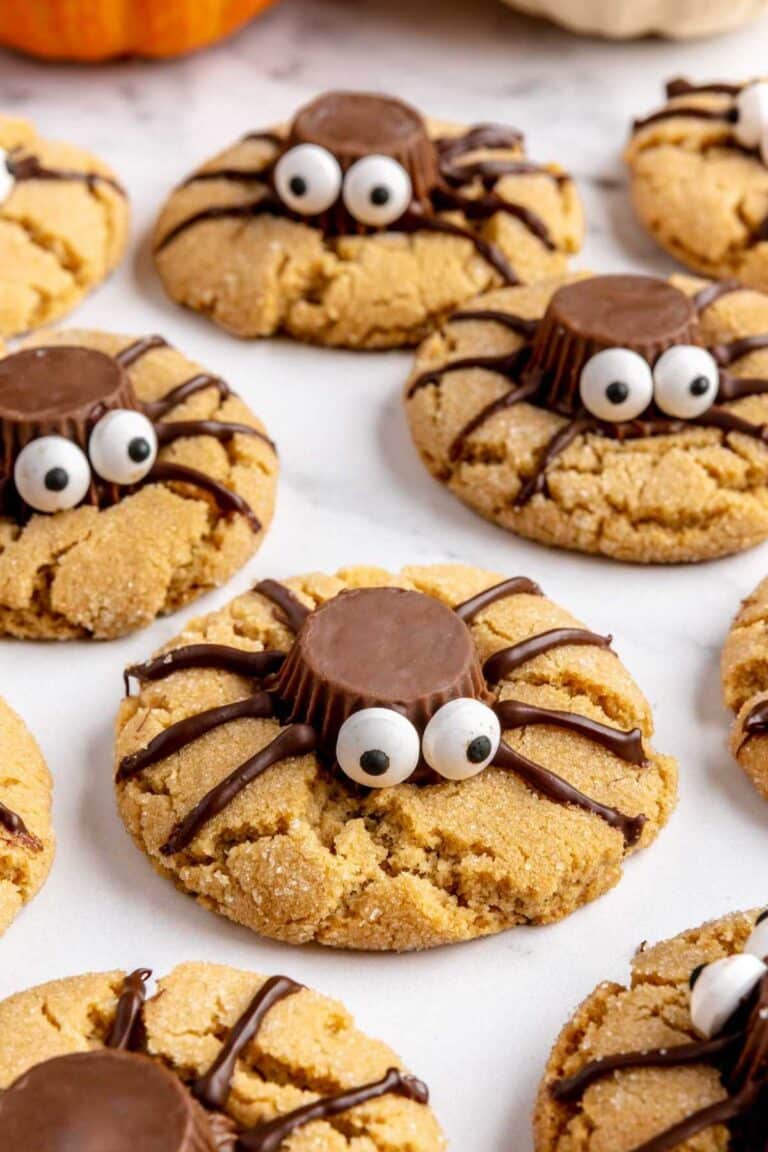 Spider Cookies - Kim's Cravings